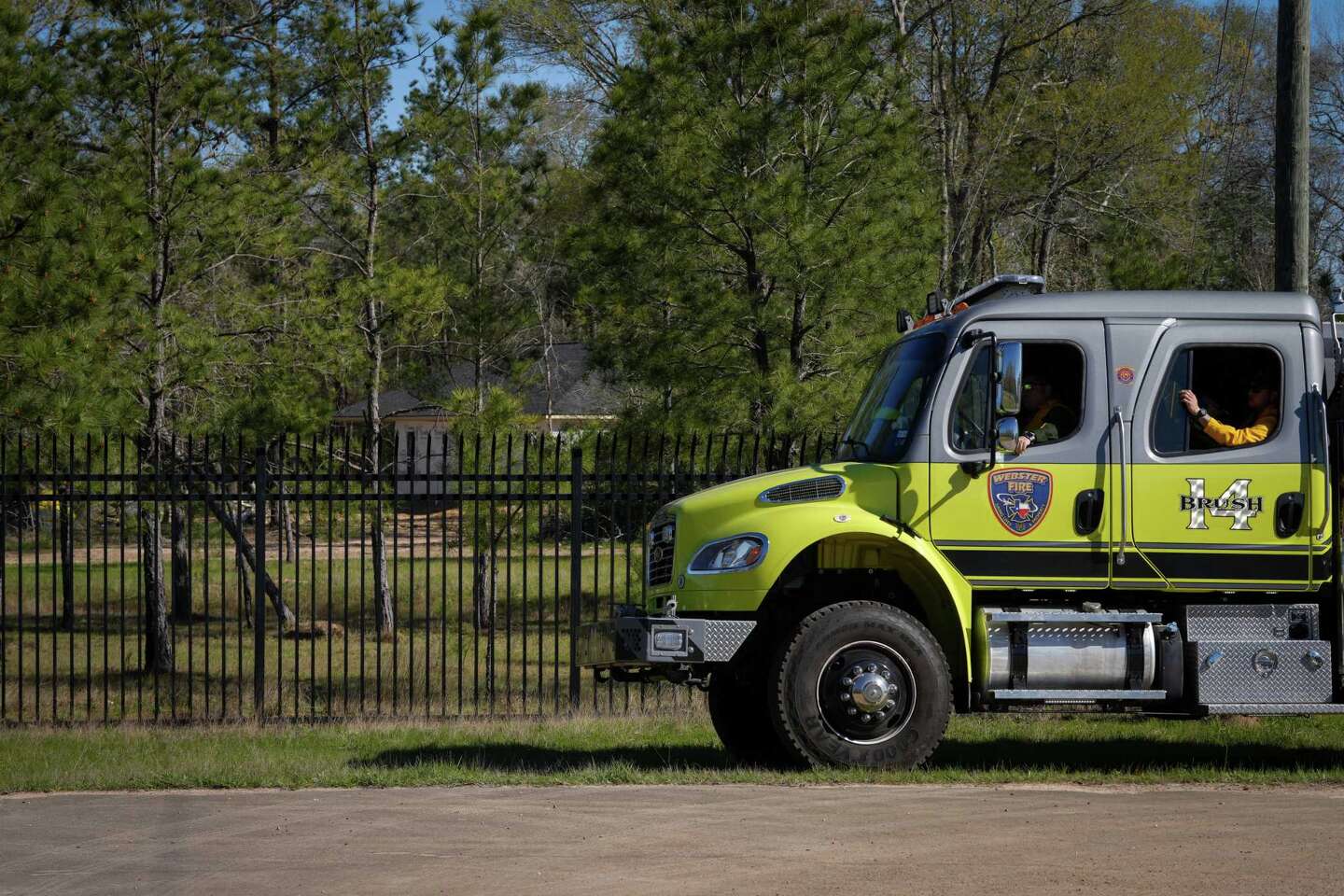 Evacuation orders lifted for communities near Pauline Road wildfire