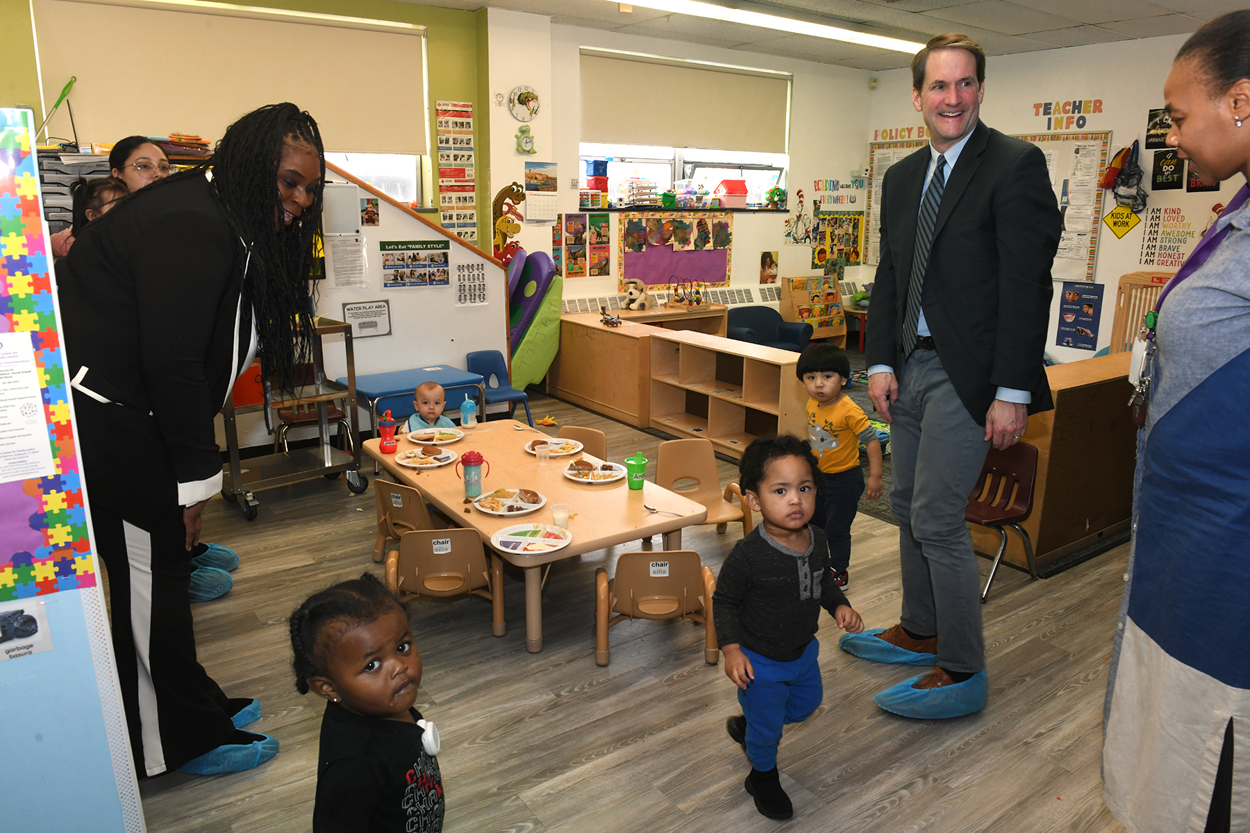 Rep. Himes pledges to protect Head Start from cuts amid uncertainty