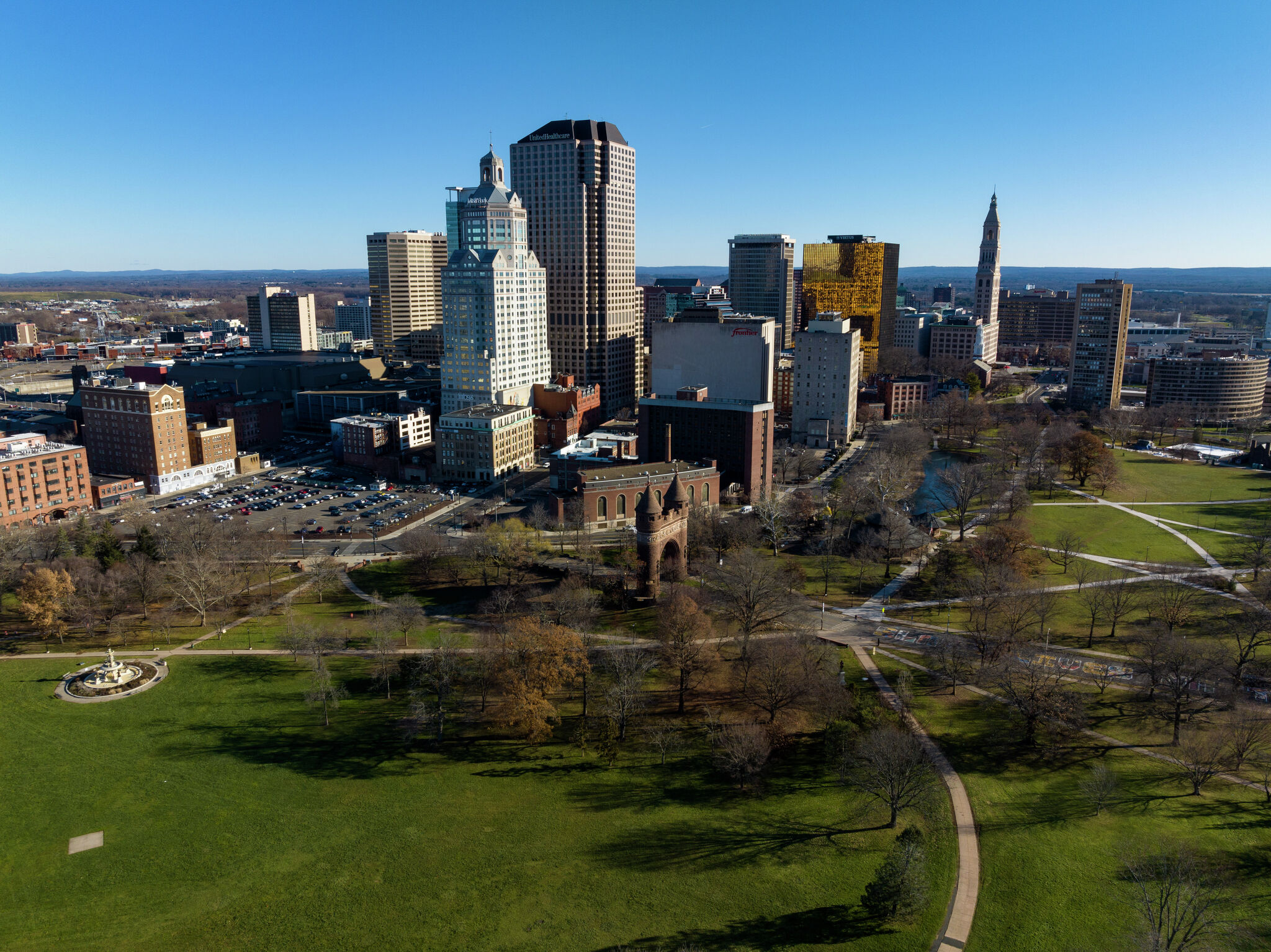 Namdar Realty secures mortgage interest in Hartford's Goodwin Square