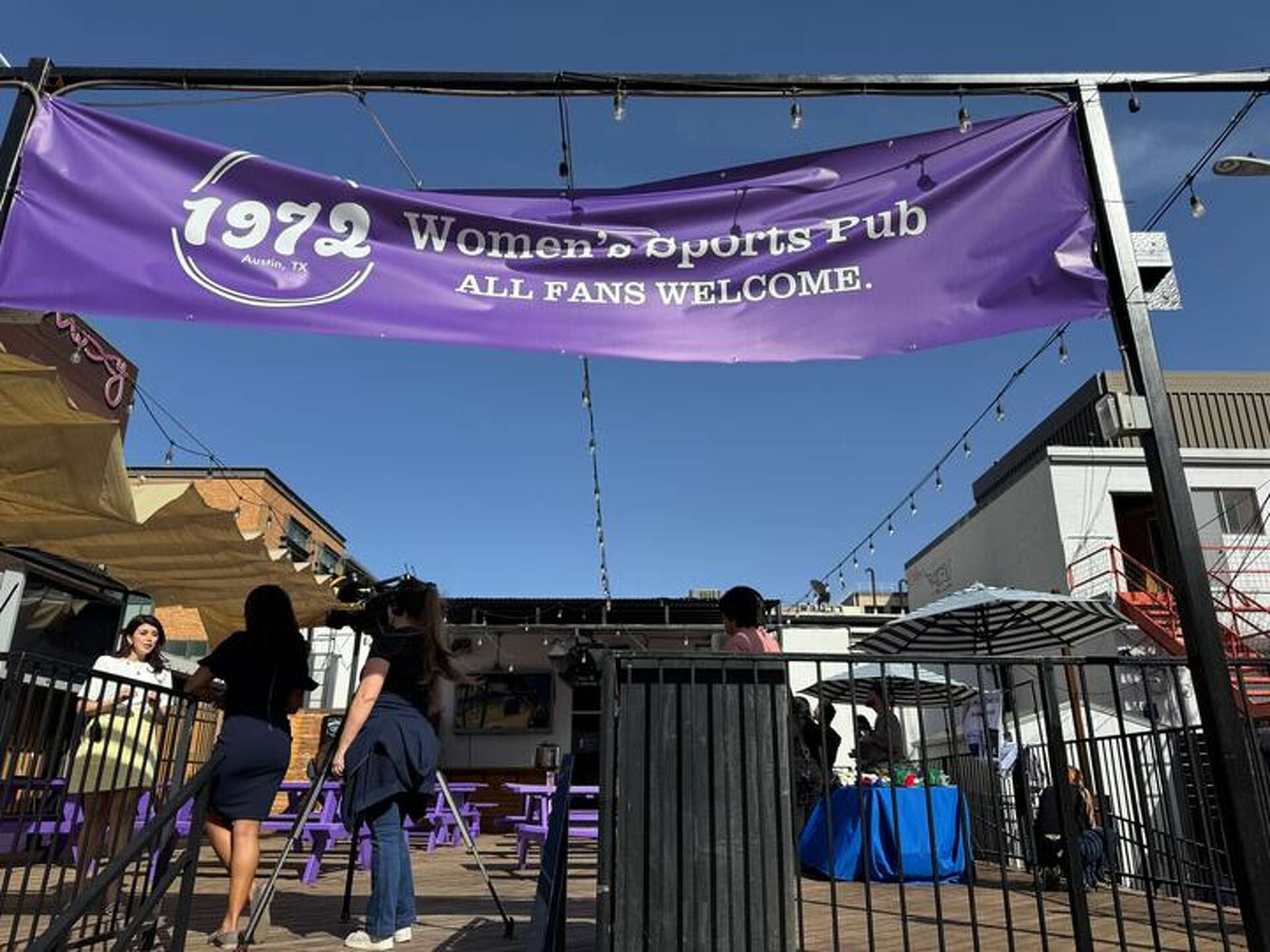 Texas' first women's sports bar '1972' is a hit. Here's why.