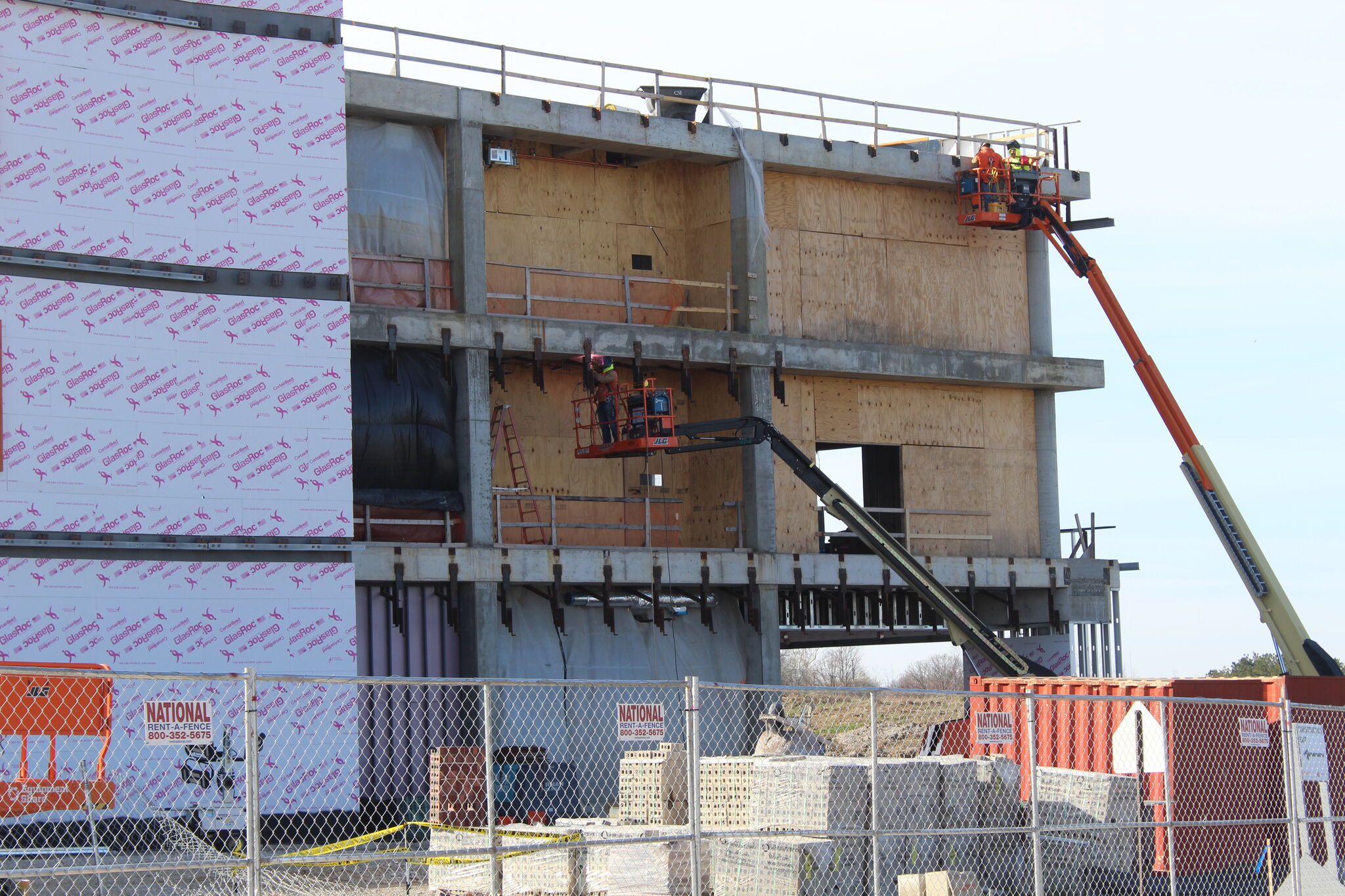 Construction continues on SIUE Health Science Building