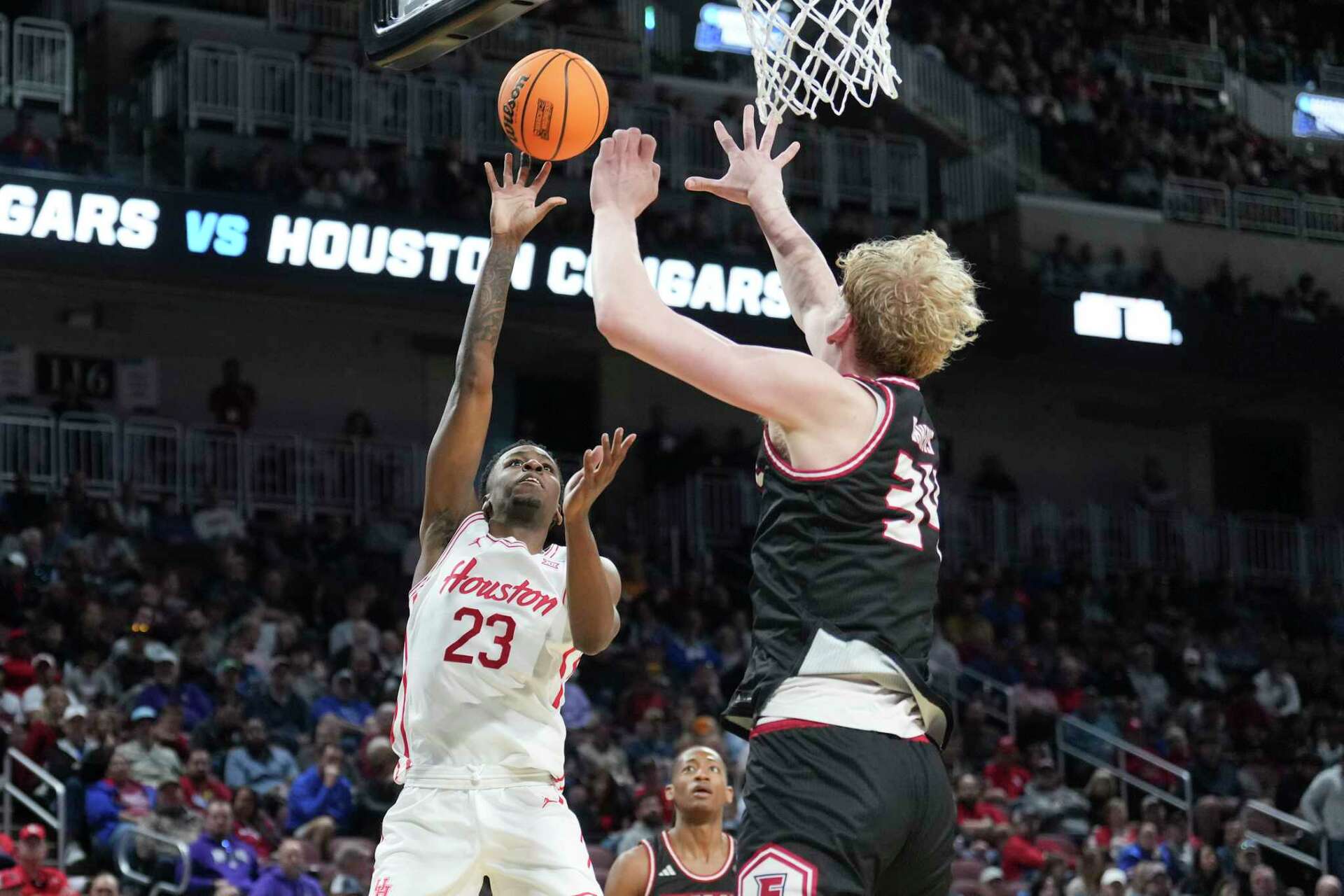 Houston basketball: Terrance Arceneaux plays through Achilles pain