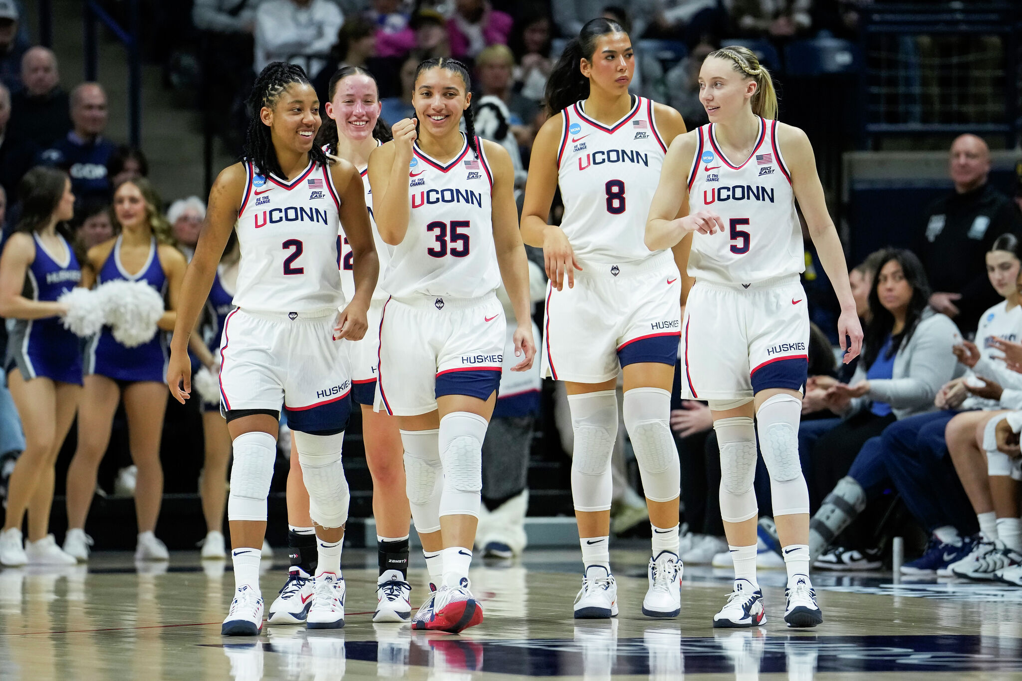 UConn women's basketball opens March Madness with easy win