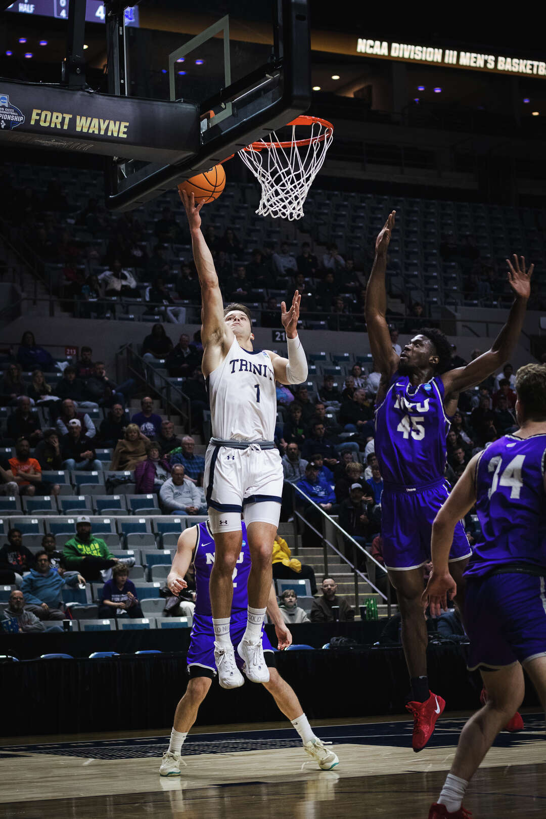 Trinity men's basketball team wins NCAA Division III national title