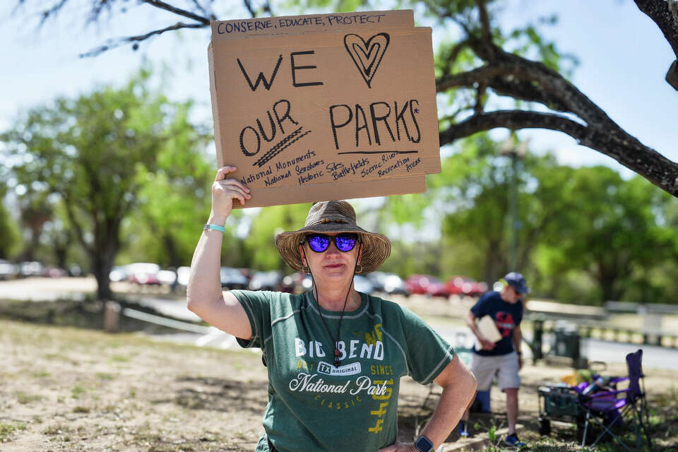 Texans rail against Trump's National Park Service cuts
