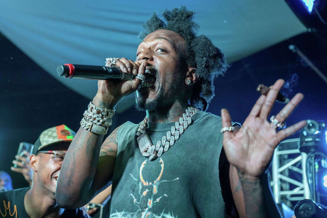 2 men, including Houston rapper, shot in downtown Memphis