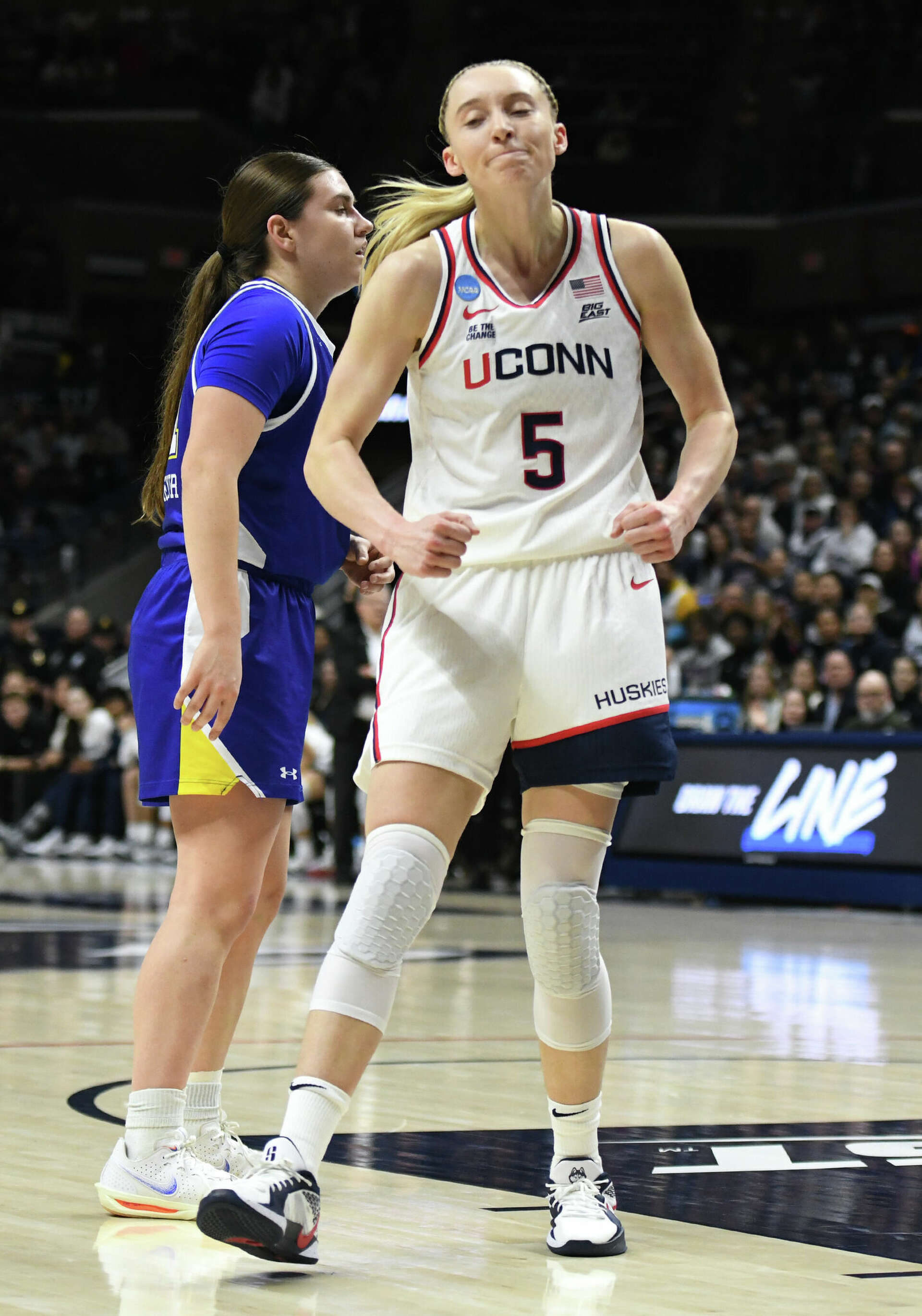 Paige Bueckers leads UConn women's basketball to NCAA win