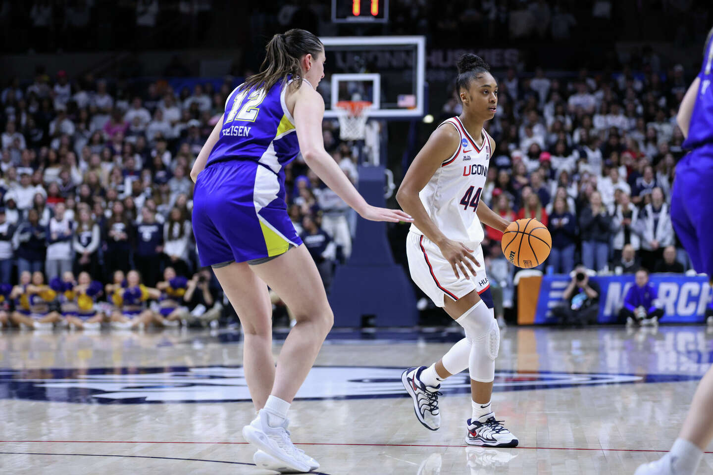UConn's Kaitlyn Chen, Aubrey Griffin selected in WNBA Draft