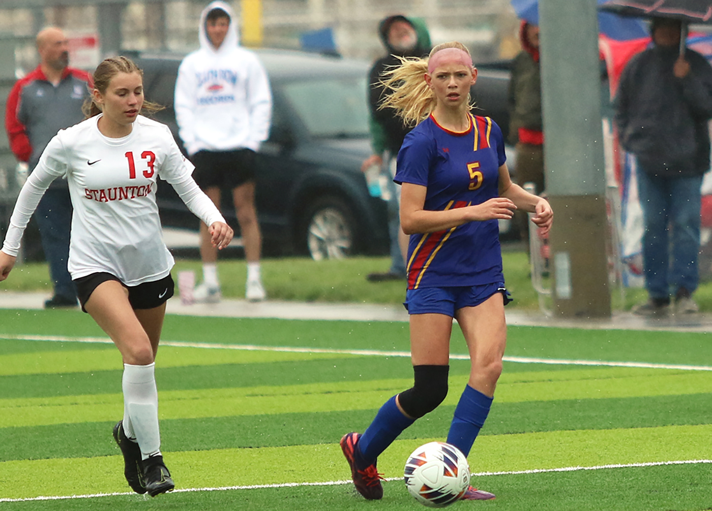 Roxana girls soccer triumphs over EA-WR amid roster challenges