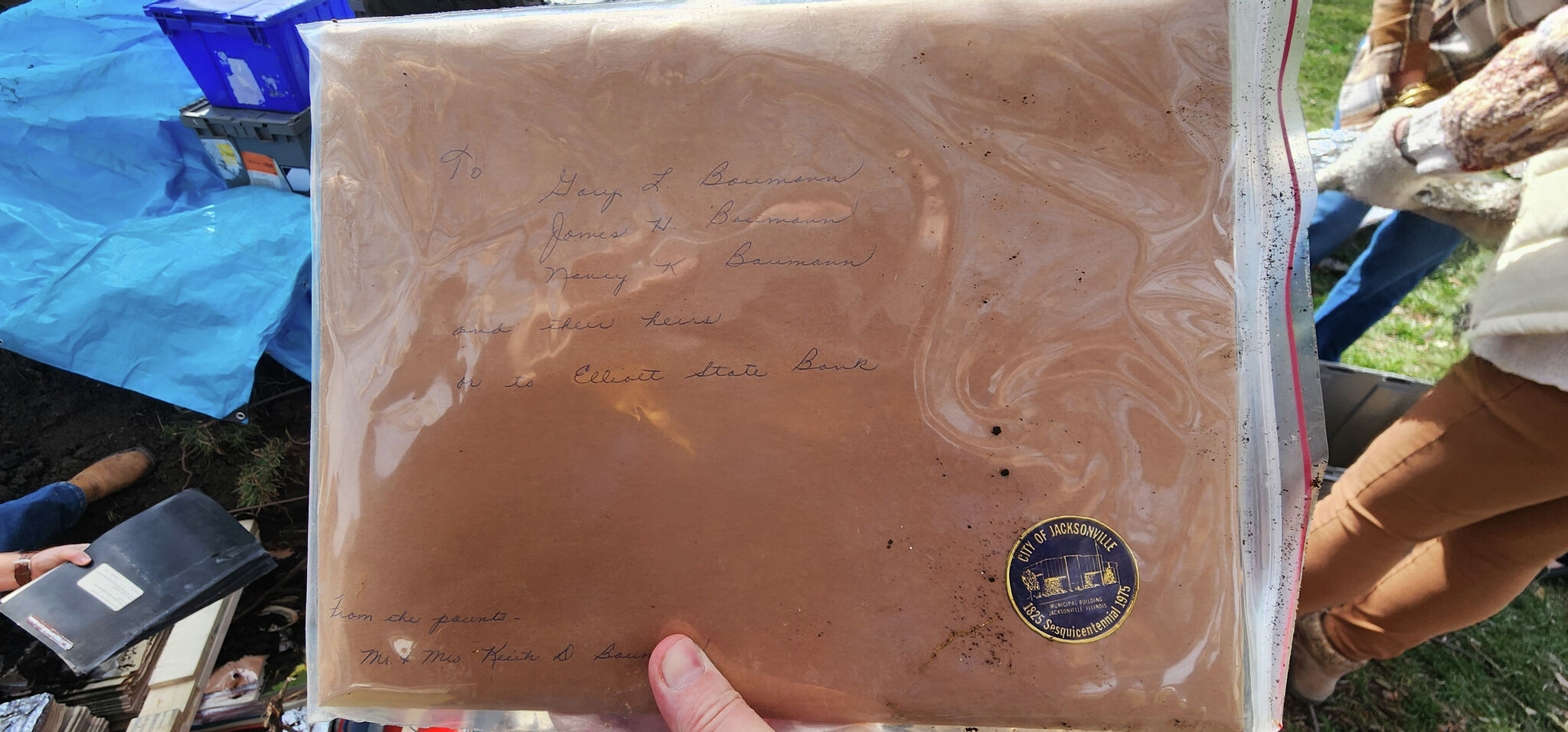 Illinois School for the Deaf student wins third in state 800-meter run