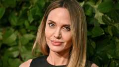 Angelina Jolie Is 'Preparing' To Put $24.5 Million Los Angeles Estate ...