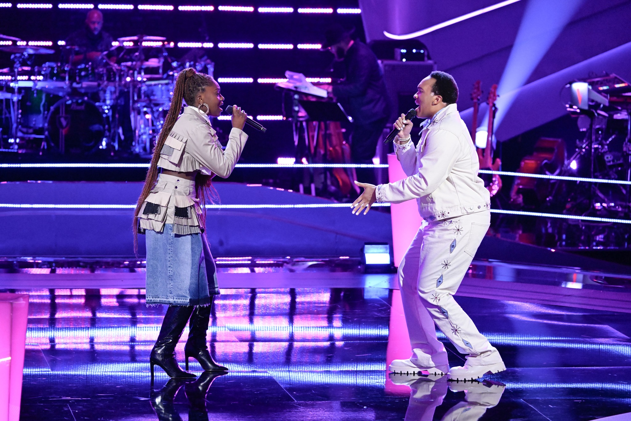 Illinois contestants vie for victory on "The Voice" Season 27