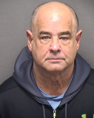 Fugitive ex-doctor Gregory Roth arrested on child porn charges