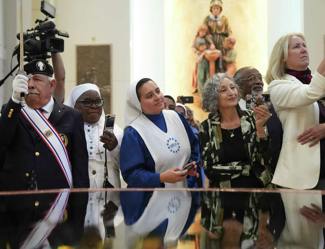 Joe S. Vásquez becomes archbishop of Galveston-Houston archdiocese