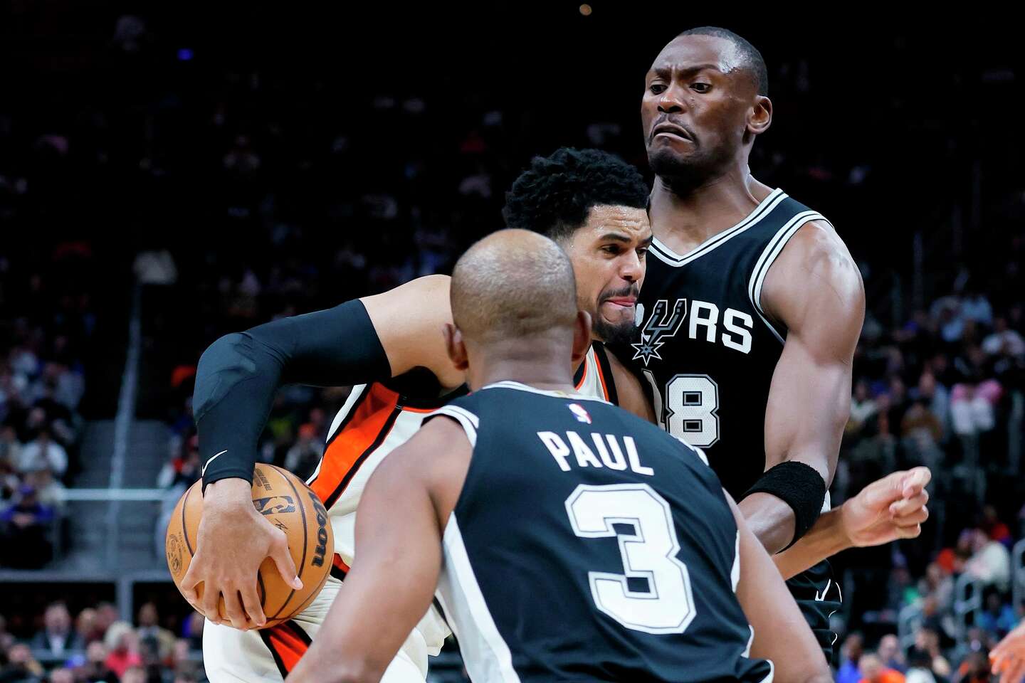 Humanitarian crisis in Congo weighs on Spurs' Bismack Biyombo