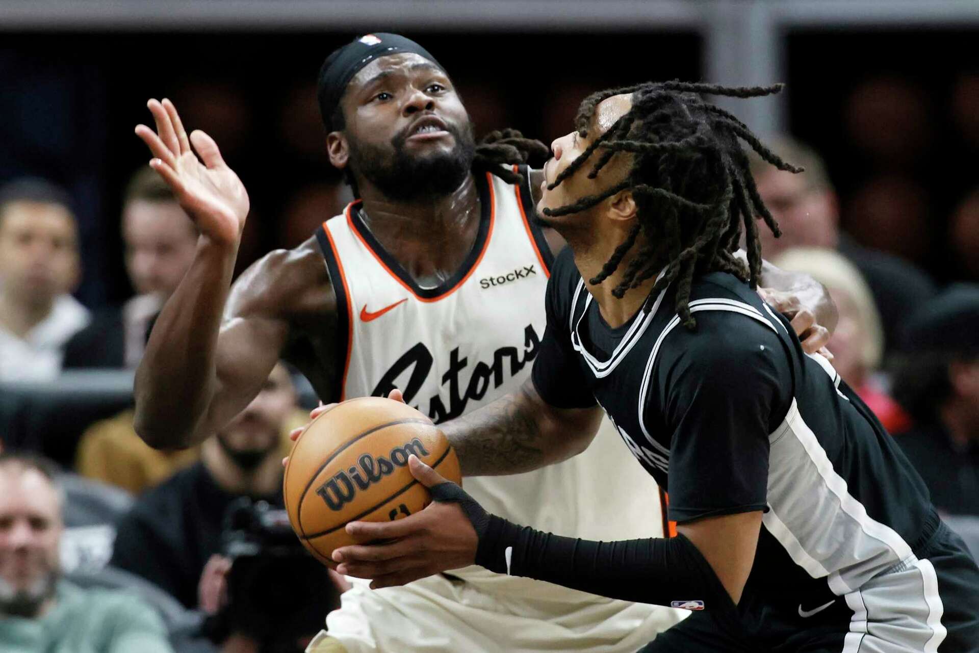 Spurs, Pistons share similarities in impressive rebuilds