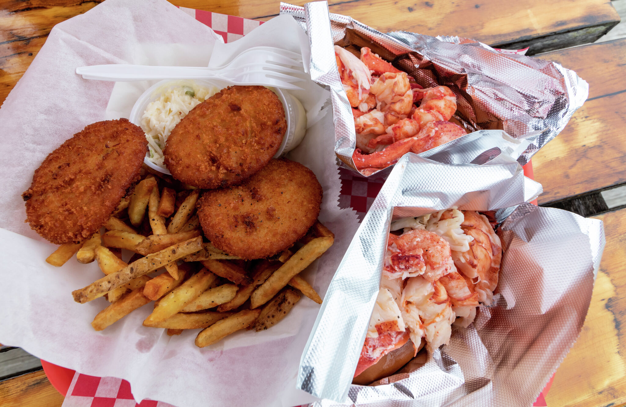 This is where to find the best seafood in CT & New England, Yelp says