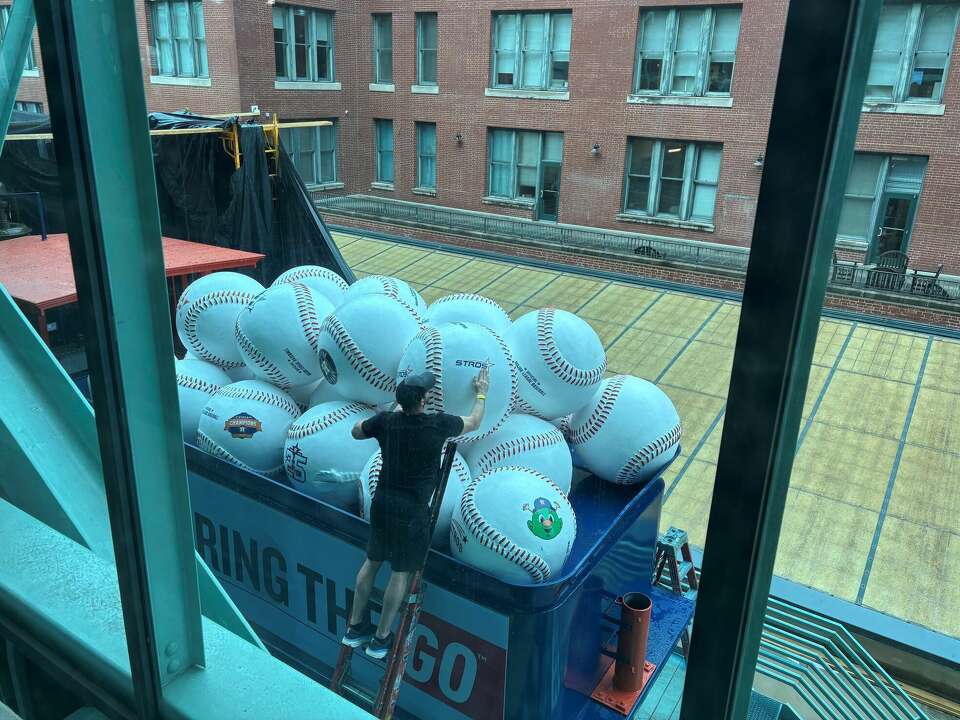 First look: What's in the new Astros train at Daikin Park