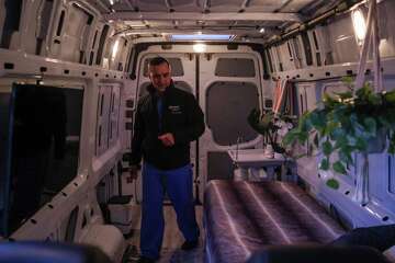 Stanford nurse chooses ‘van life’ between shifts in pricey Palo Alto