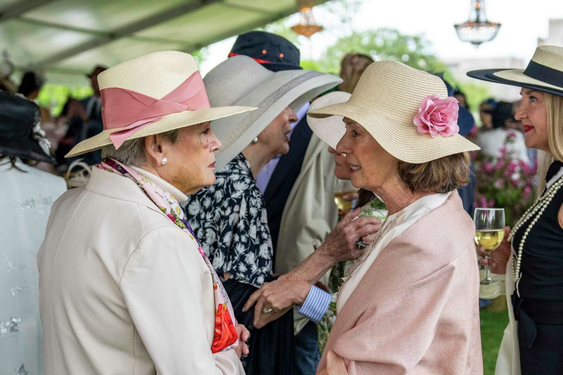 Record Hats in the Park raises $550K for Hermann Park Conservancy