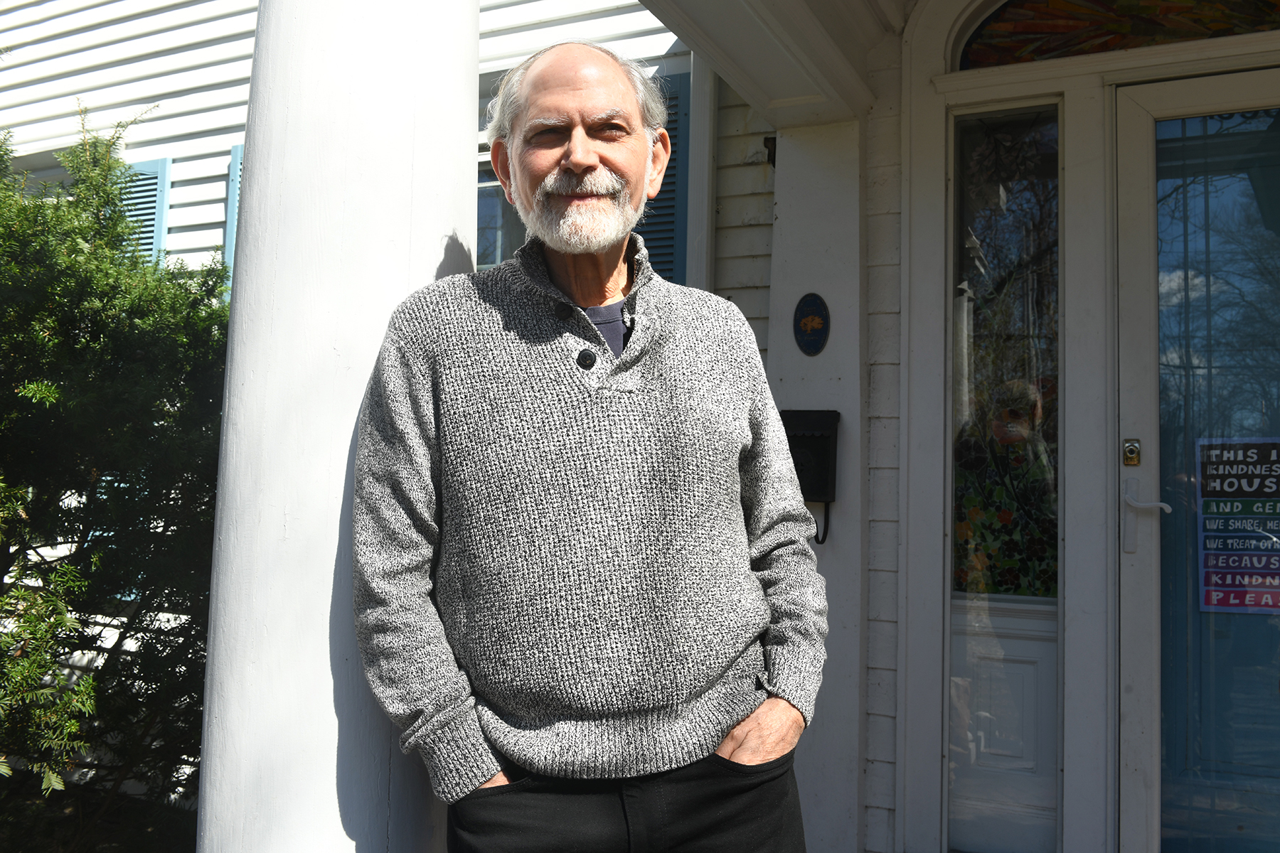 Stratford doctor seeks Democratic nomination for mayoral bid