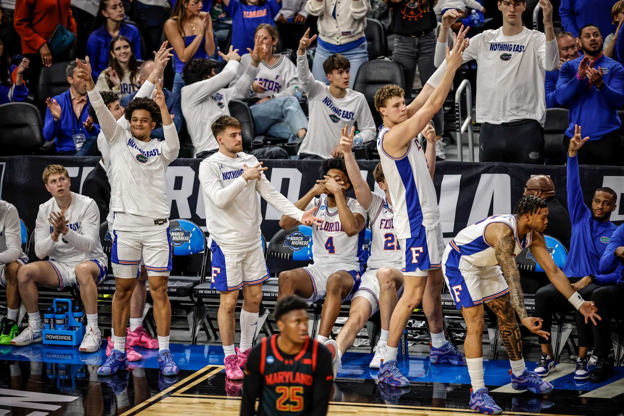 March Madness finds its groove in the House that Steph Curry Built