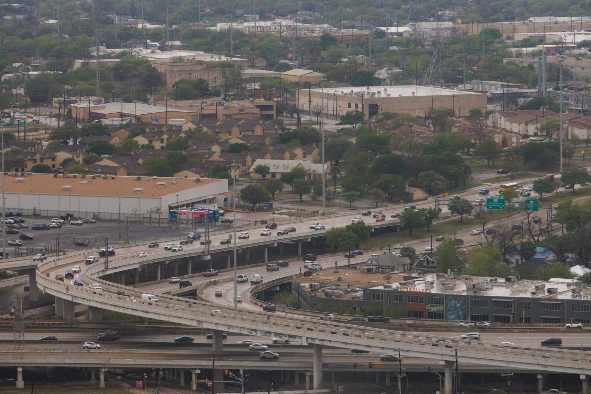 Downtown traffic alert: Expect I-35 lane closures through spring