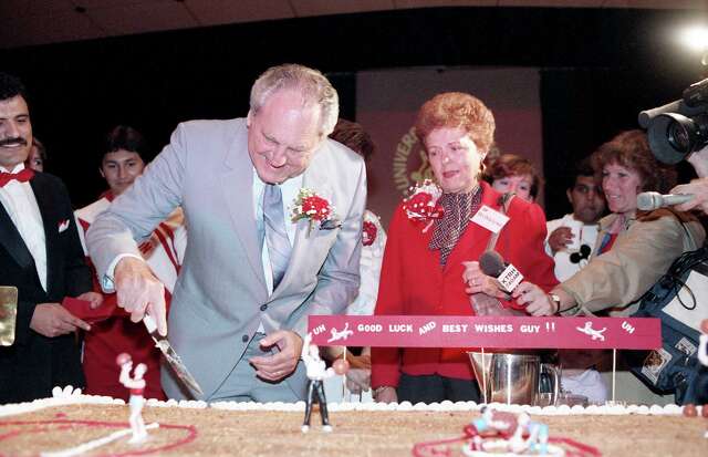 Legendary coach Guy V. Lewis: The 50 people who define Houston sports