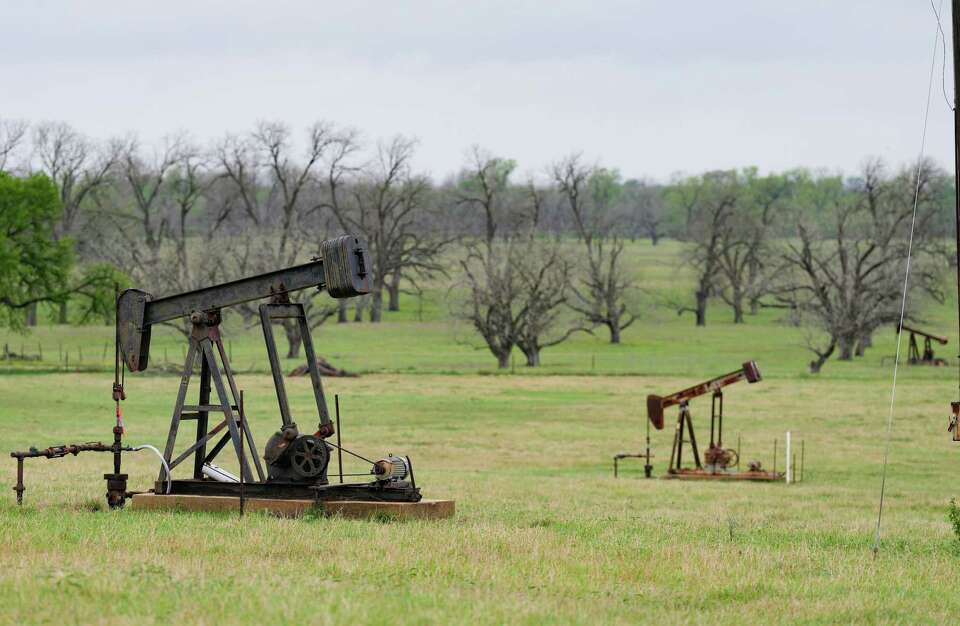Texas orphaned oil wells hit 20-year high, topping 11,000 statewide
