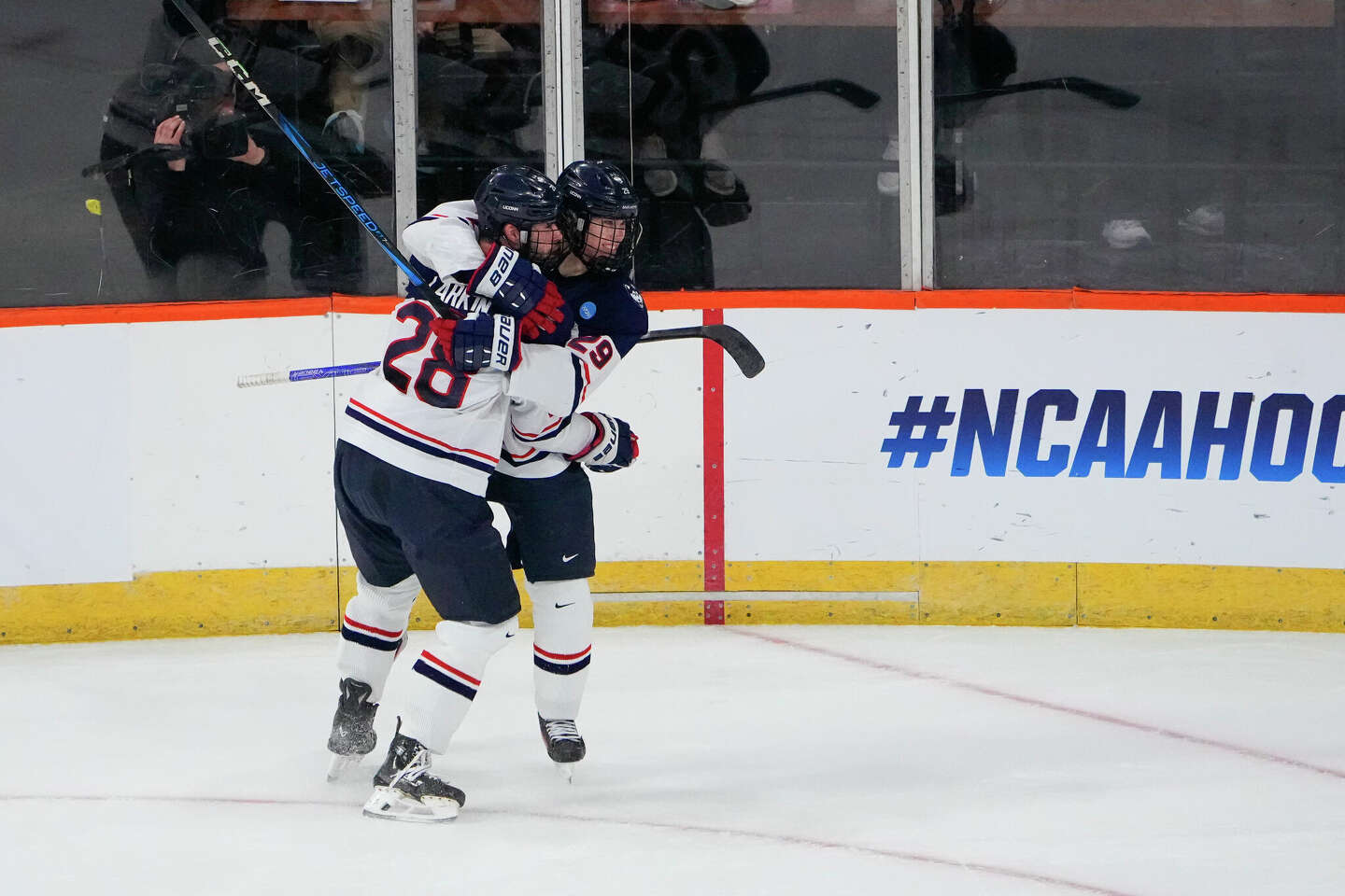 UConn ice hockey tops Quinnipiac in NCAA tournament opener