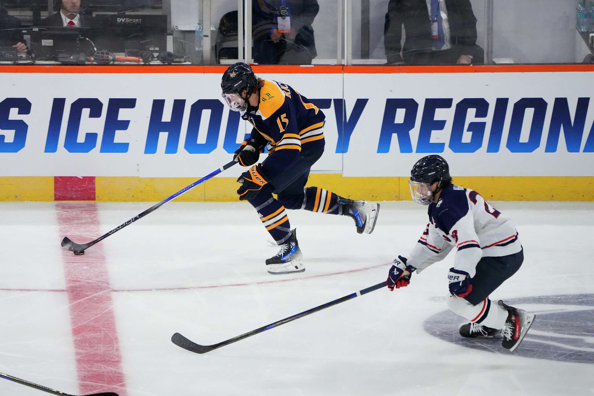 UConn ice hockey tops Quinnipiac in NCAA tournament opener