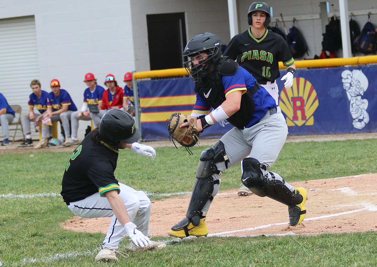 FRIDAY BASEBALL: Roxana wins the sixth to fend off Southwestern
