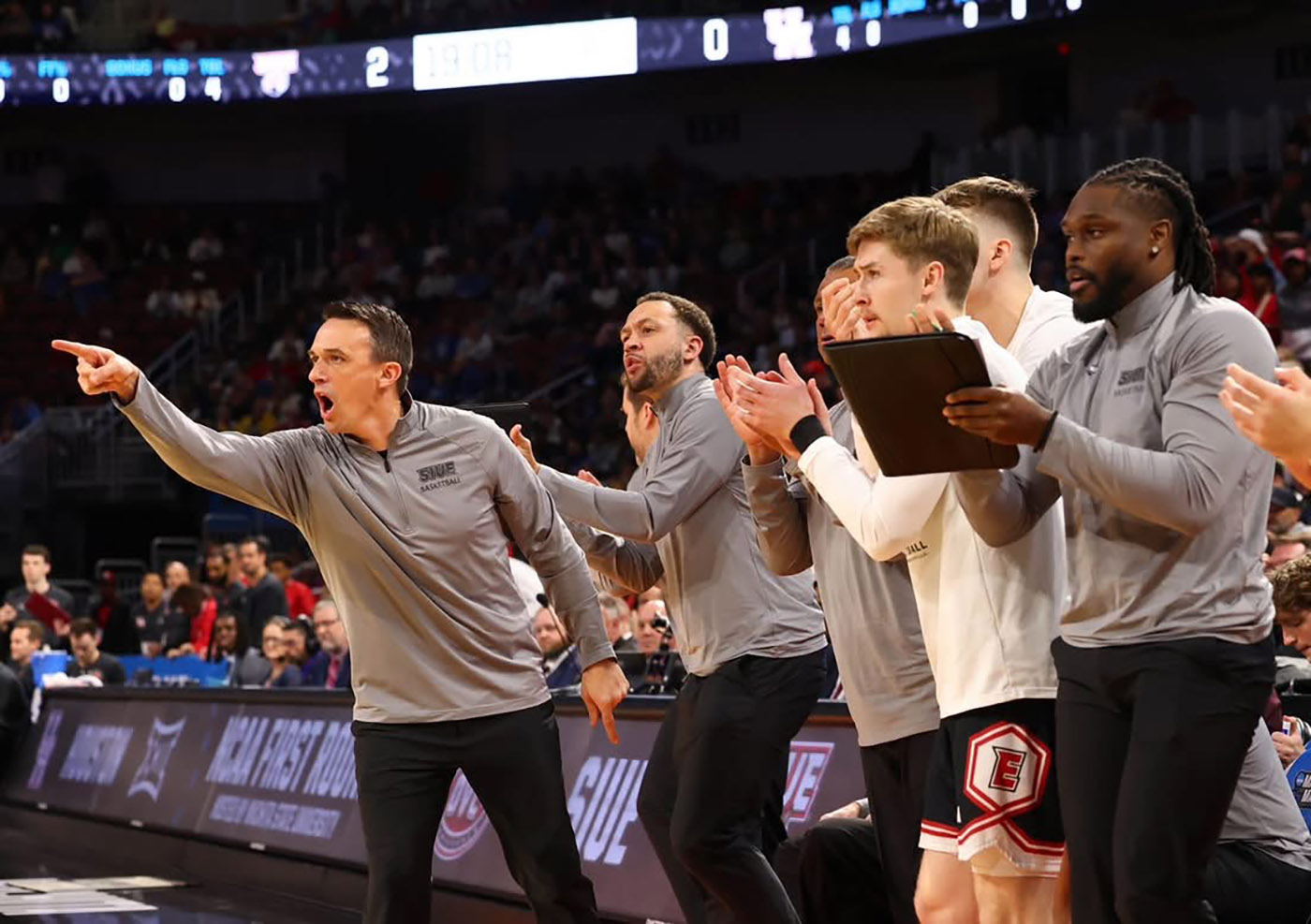SIUE basketball to raise OVC banner vs St. Ambrose on Oct. 26