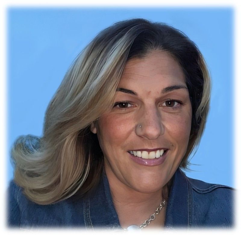 Lora Venditti-Rodriguez