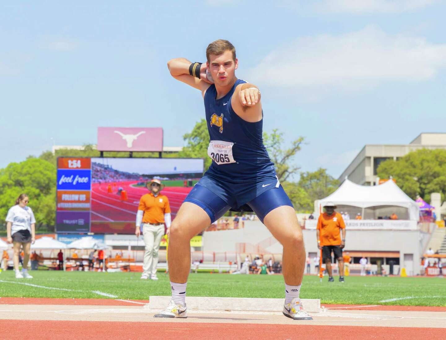 Randolph's Taylor Nunez claims sprint four-peat at Texas Relays