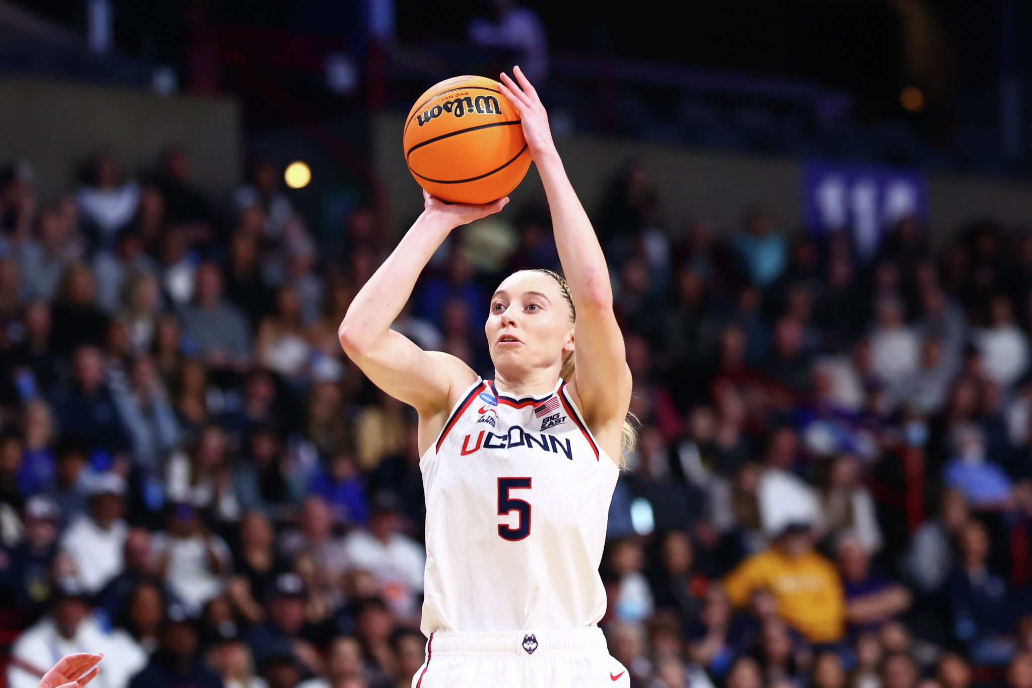 Paige Bueckers climb UConn women's basketball scoring list