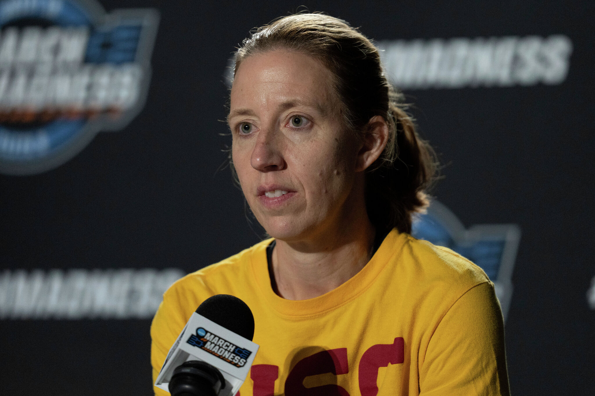 USC coach compares JuJu Watkins injury to UConn's Shea Ralph