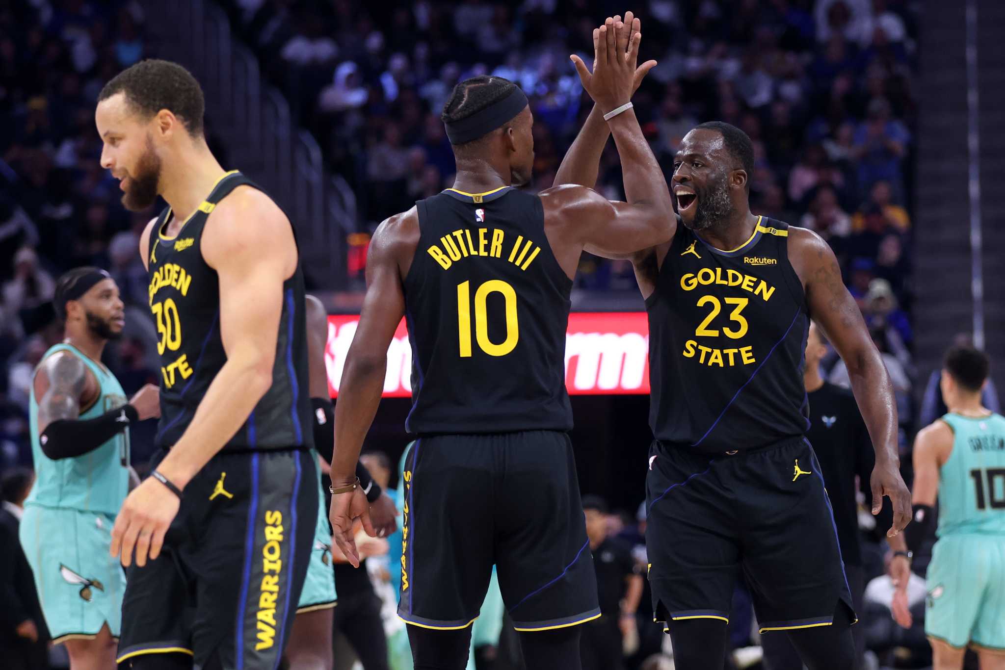 Warriors’ Steve Kerr returns to his most successful starting lineup