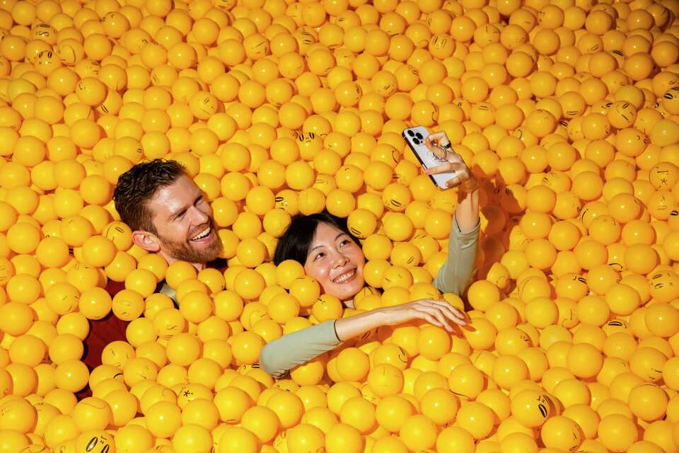 SF’s Balloon Museum meets inflated expectations with 20 rooms of art