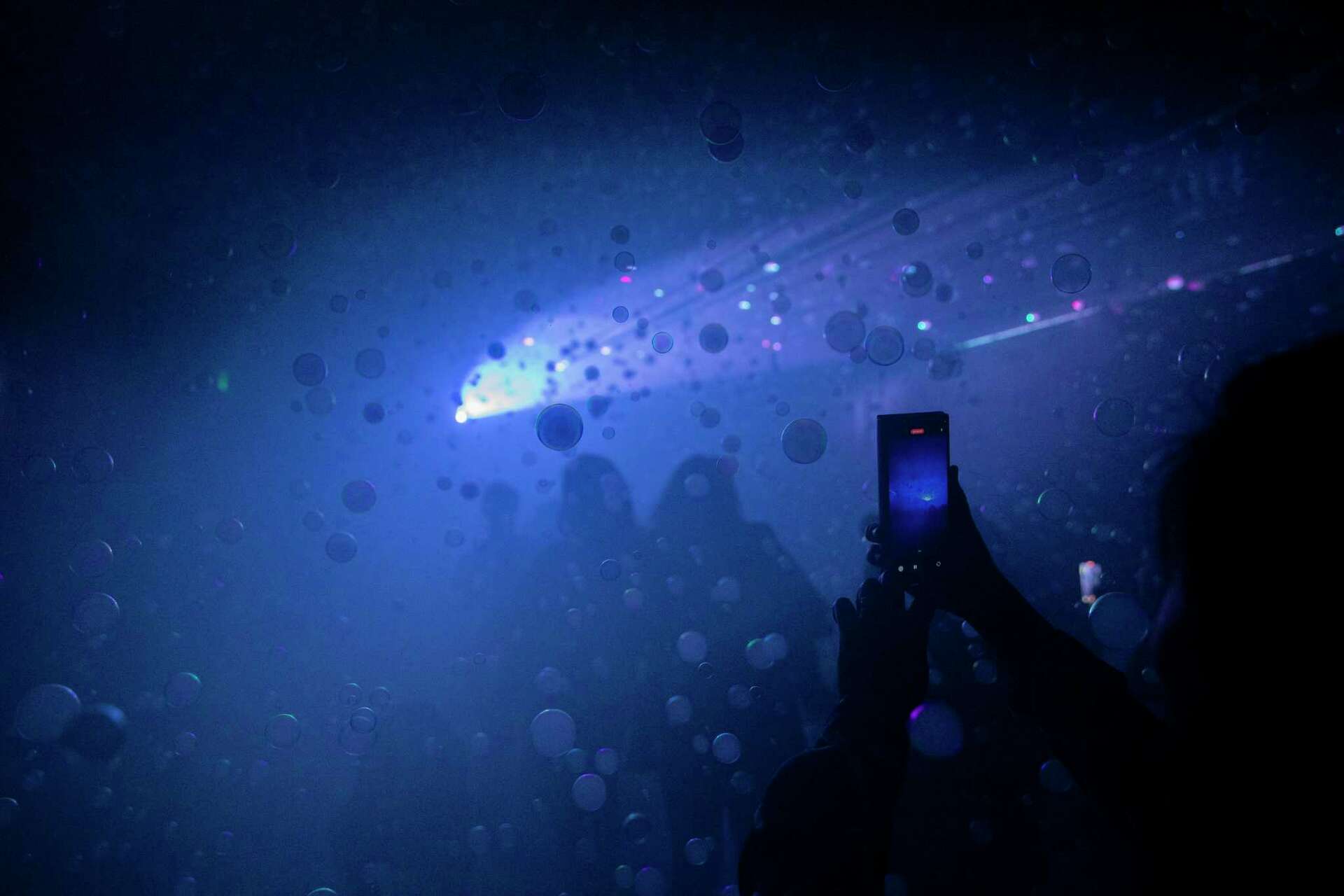 SF’s Balloon Museum meets inflated expectations with 20 rooms of art