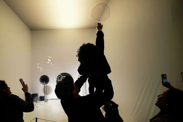 SF’s Balloon Museum meets inflated expectations with 20 rooms of art