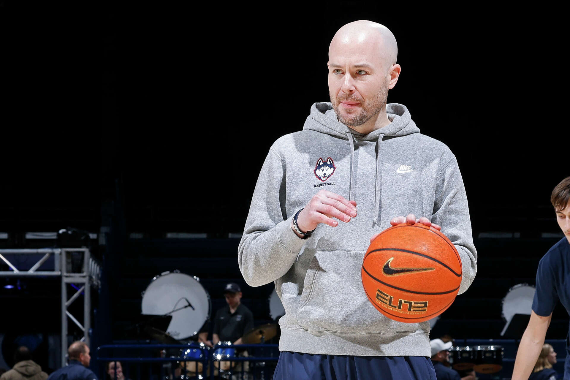 UConn men's basketball assistant coach Luke Murray: 5 things to know