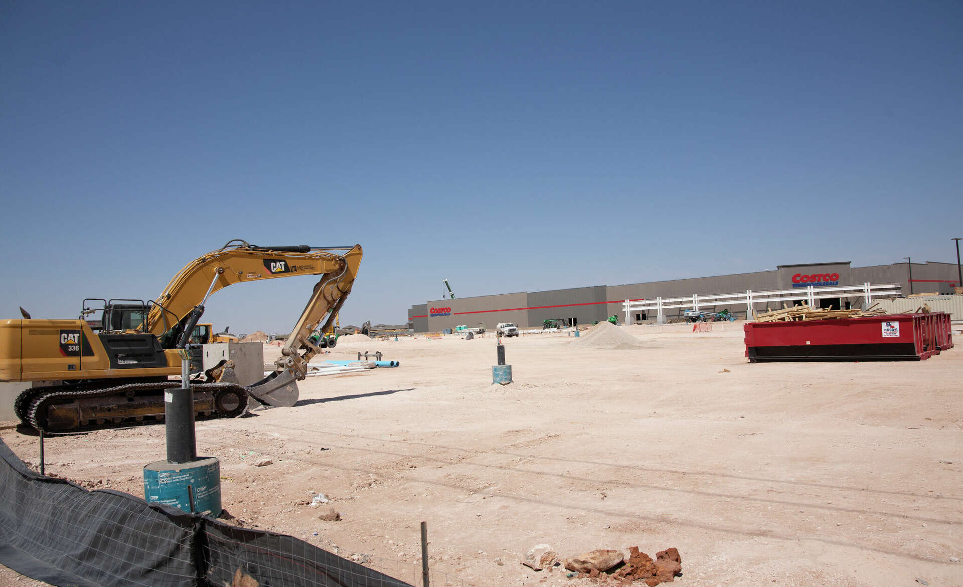 Midland's new Costco heads toward June opening