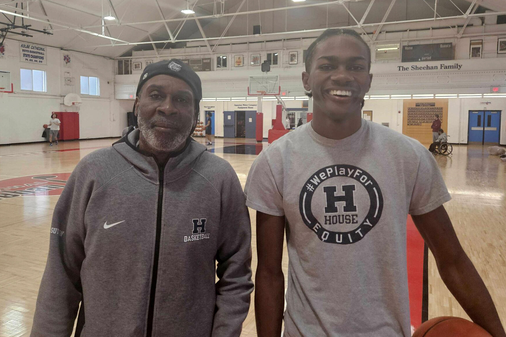 Suttons' father-son relationship flourished on court at Hillhouse