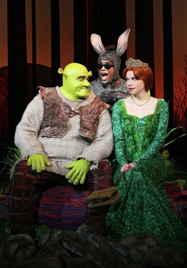 Sutton Foster talks Loretta Lynn, 'RuPaul's Drag Race' and turning 50