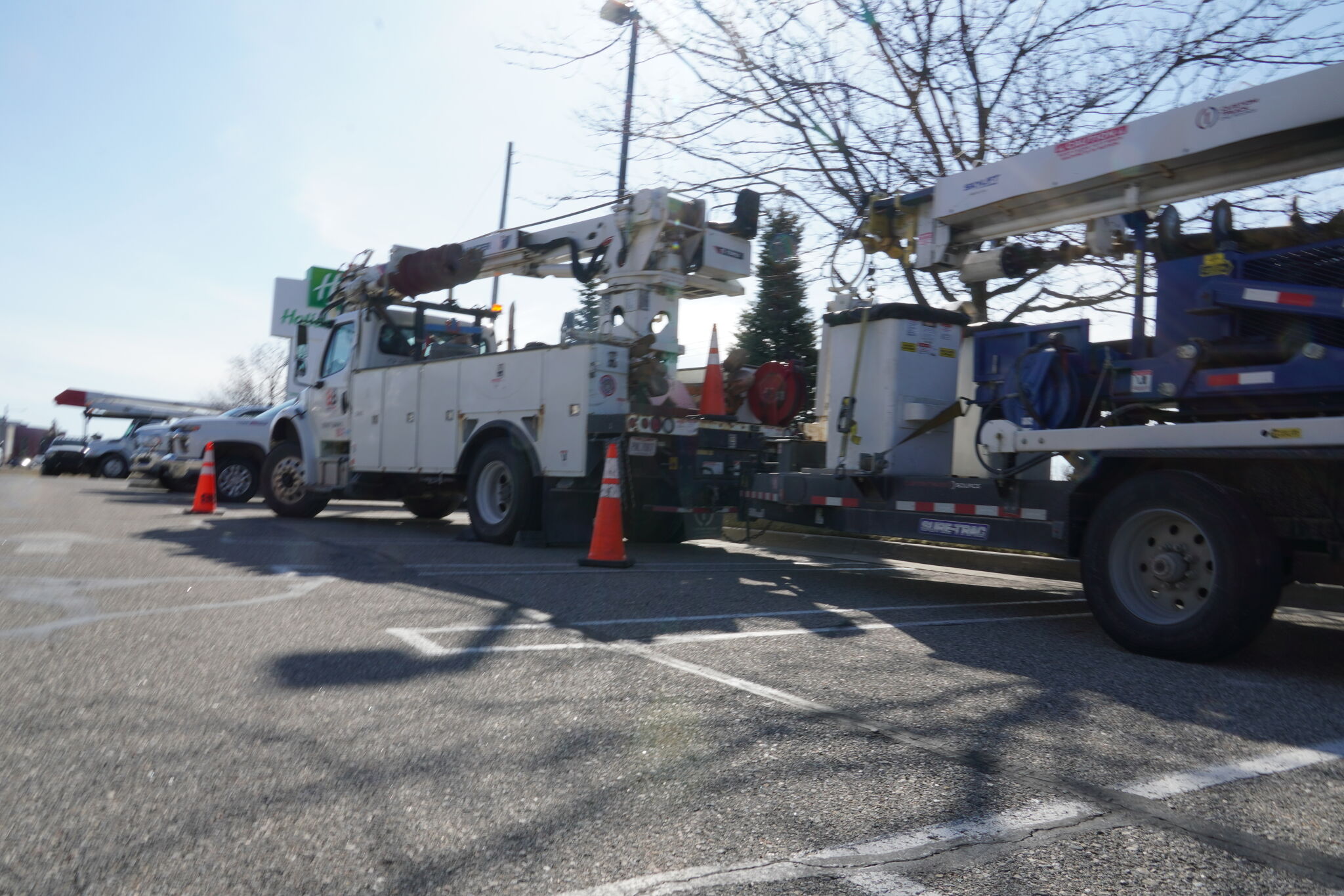 Line trucks get ready for extreme weather at Midland Holiday Inn