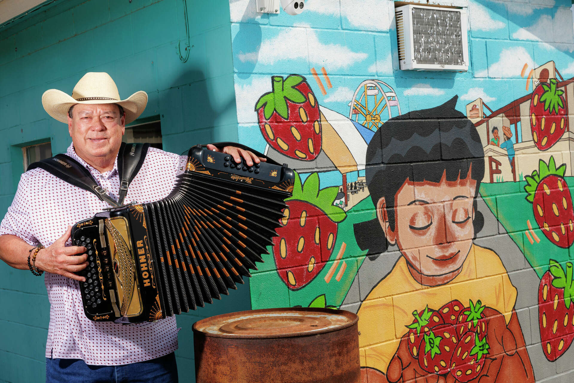 Tejano great David Lee Garza headlines new Berry Bash