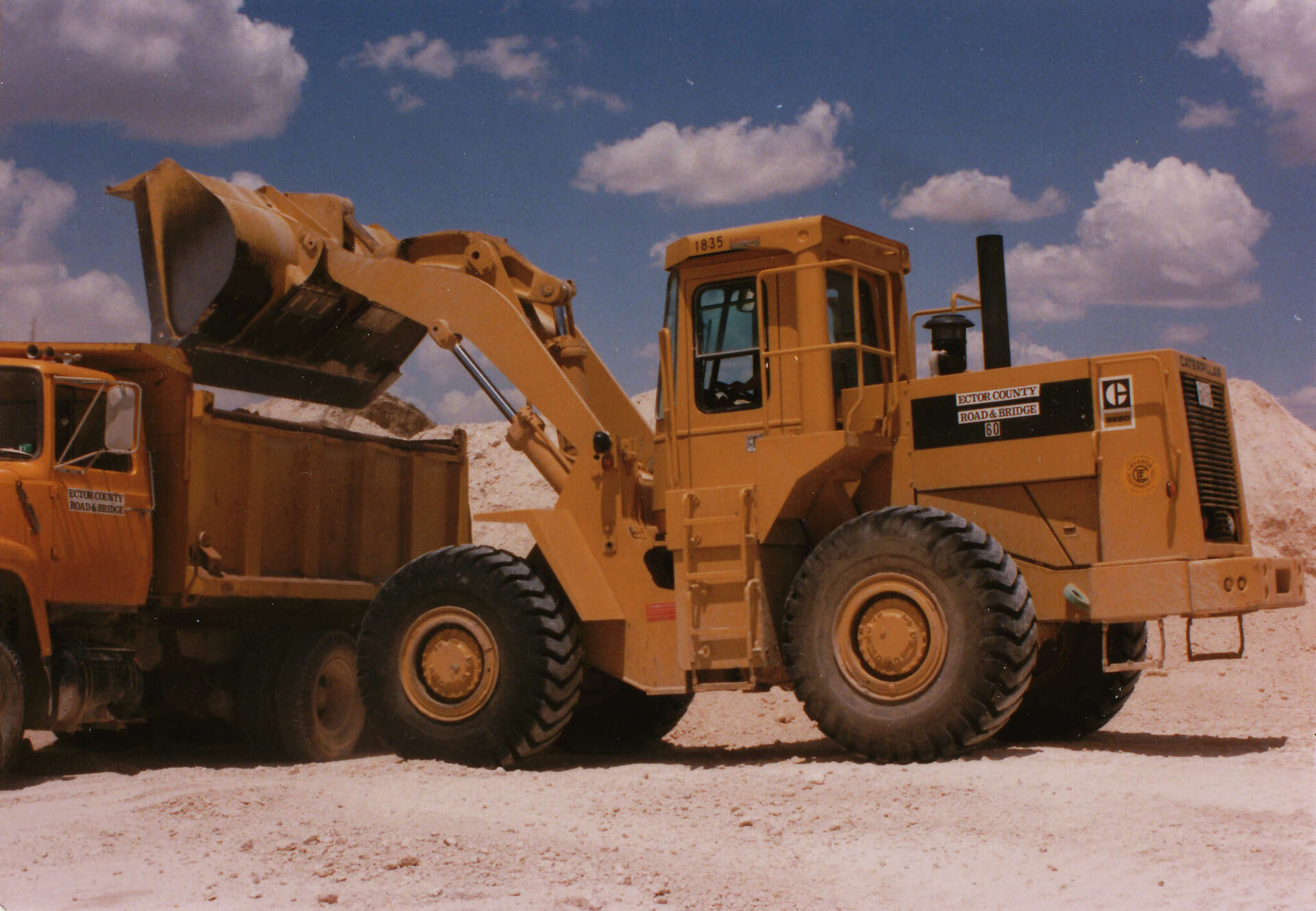 Warren CAT celebrates 40 years and looks forward to continued growth