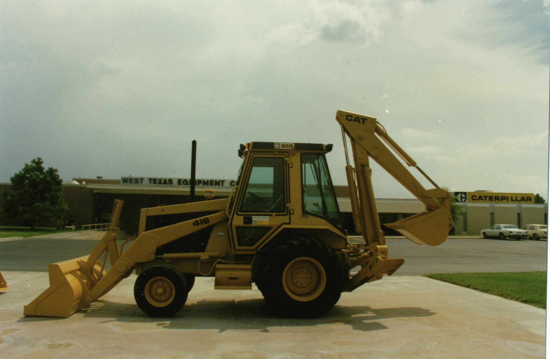 Warren CAT celebrates 40 years and looks forward to continued growth