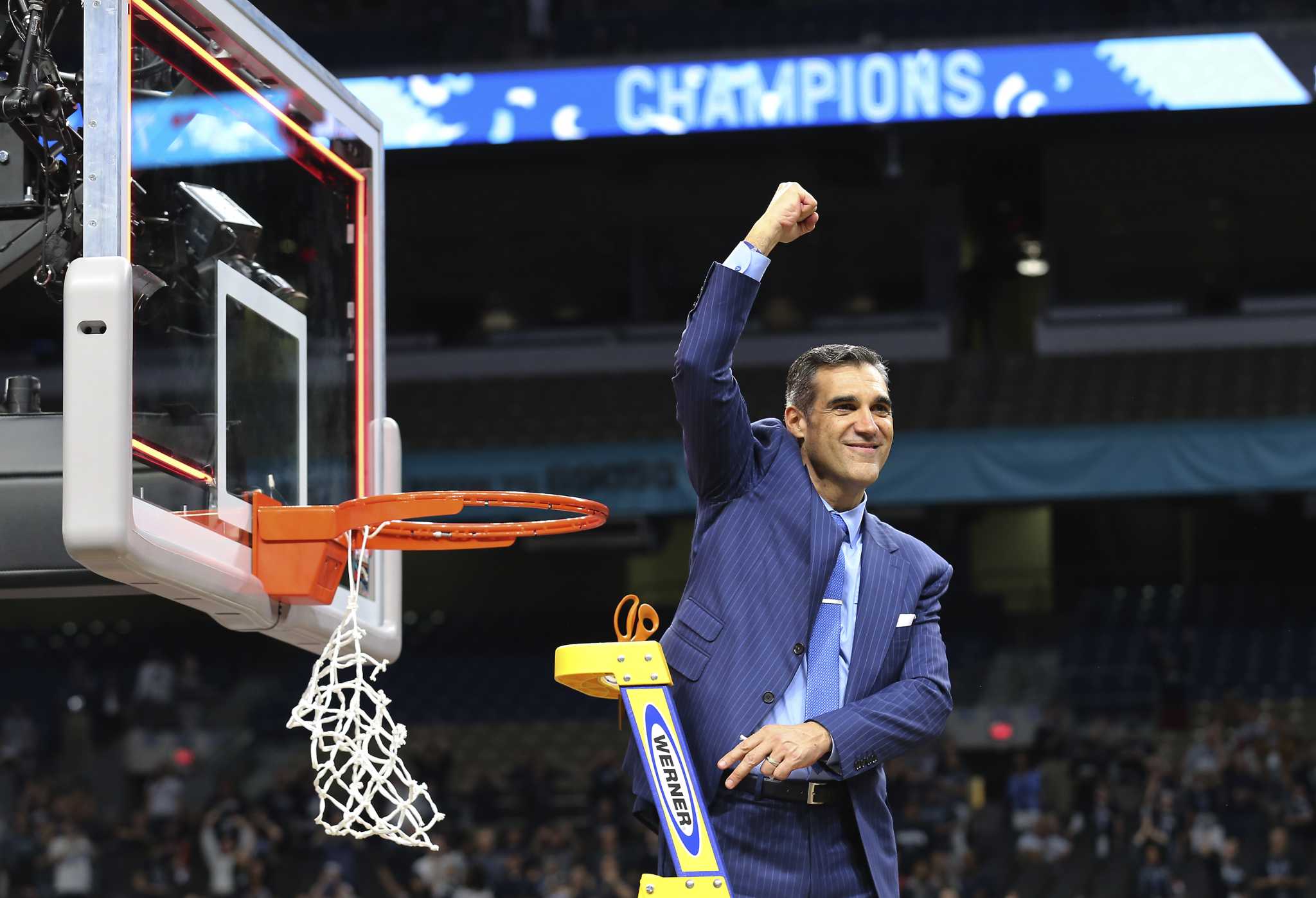 For Jay Wright, college hoops, S.A. magic of 2018 tough to replicate
